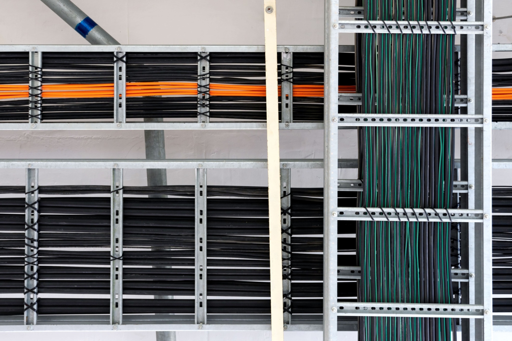 6 Types Of Cable Tray That Manufacturers In Qatar Offer Altura 6 Types Of Cable Tray That Manufacturers In Qatar Offer Altura